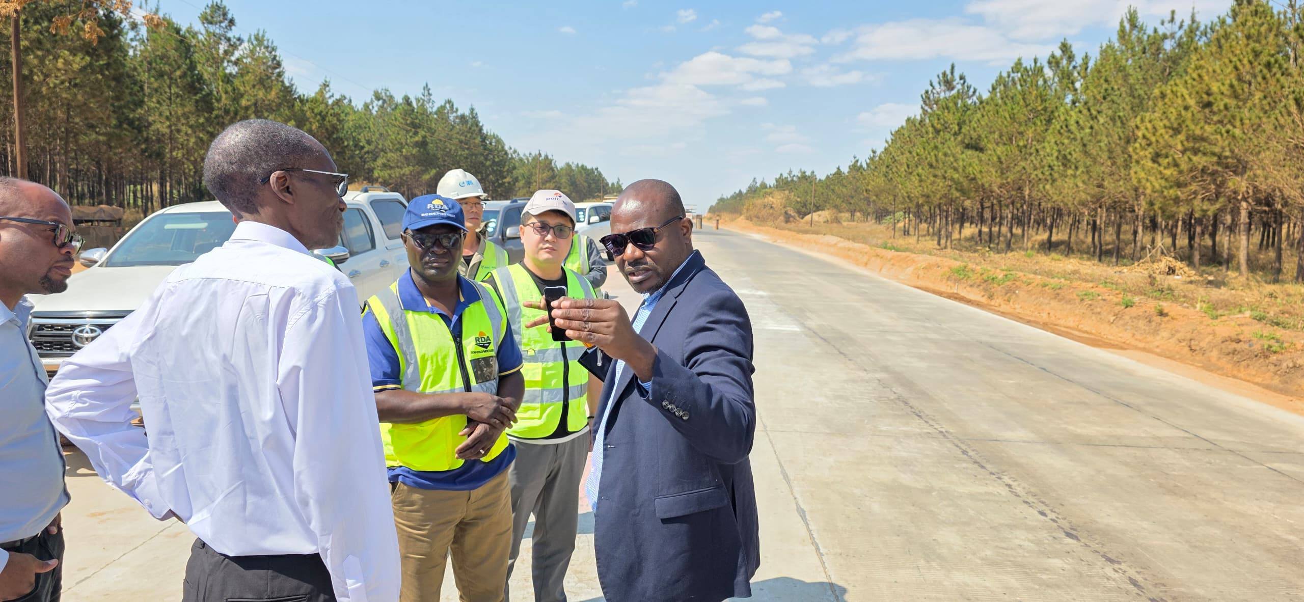 RDA BOARD CHAIRPERSON TOURS NDOLA-SAKANIA – MUFULIRA ROAD UNDER ...